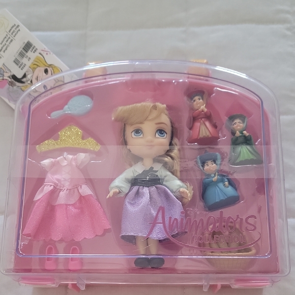 Disney | Toys | New Disney Animators Collection Mini Doll Set Pink And ...